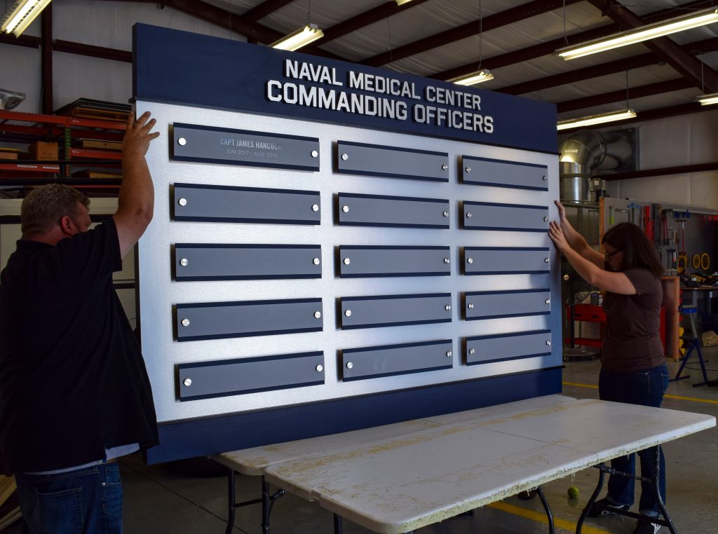naval-commanding-officers-wall | signgeek blog